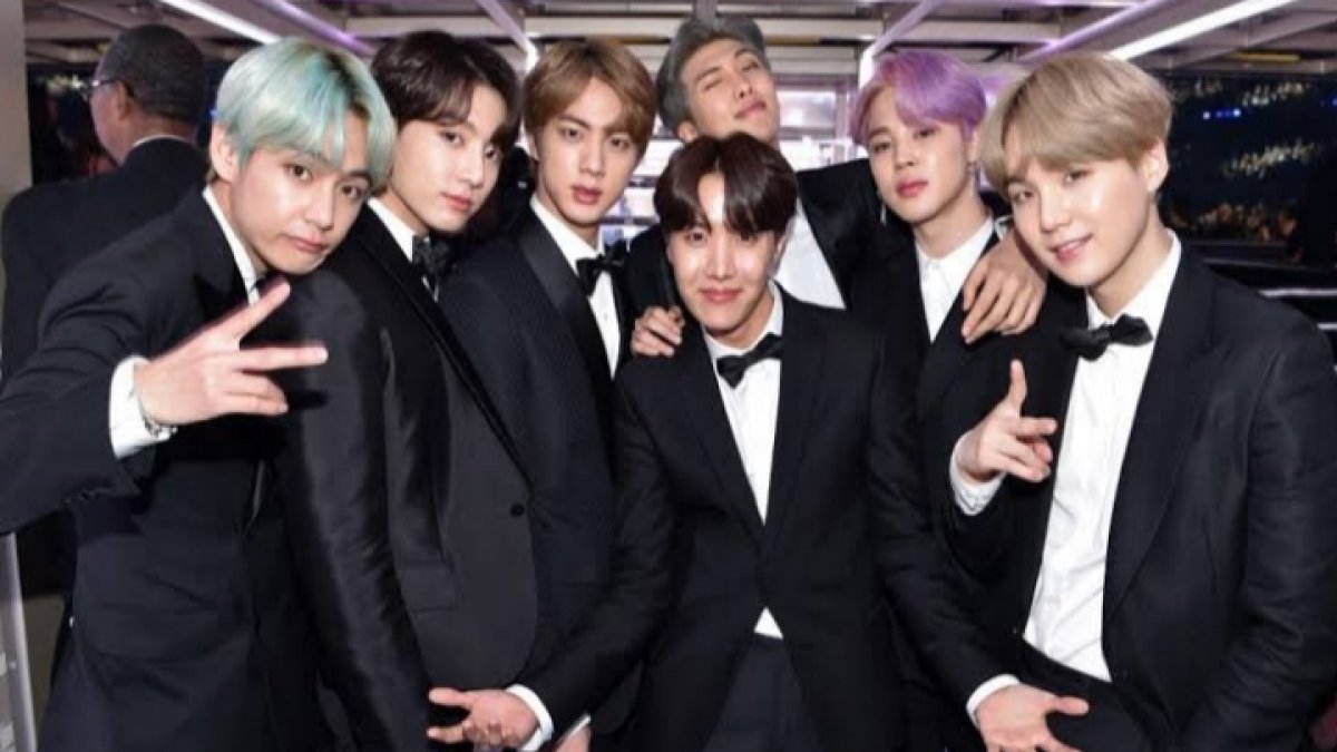ถ้าคุณเข้ามหาลัยใครใน BTS จะจีบคุณ? - Quiz.Postjung.com