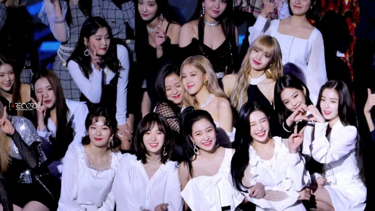 คุณรู้จักวง kpop มากแค่ไหน(หญิง) - Quiz.Postjung.com